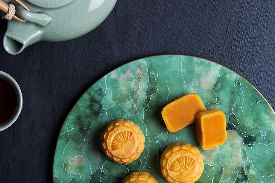 Li Bai – Drinking Alone Under the Moon – Dim Sum Diaries